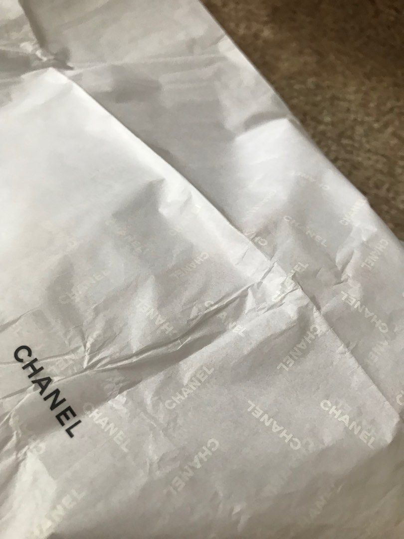 Chanel tissue paper bag tas buat dlman box dpt stiker new authentic ...