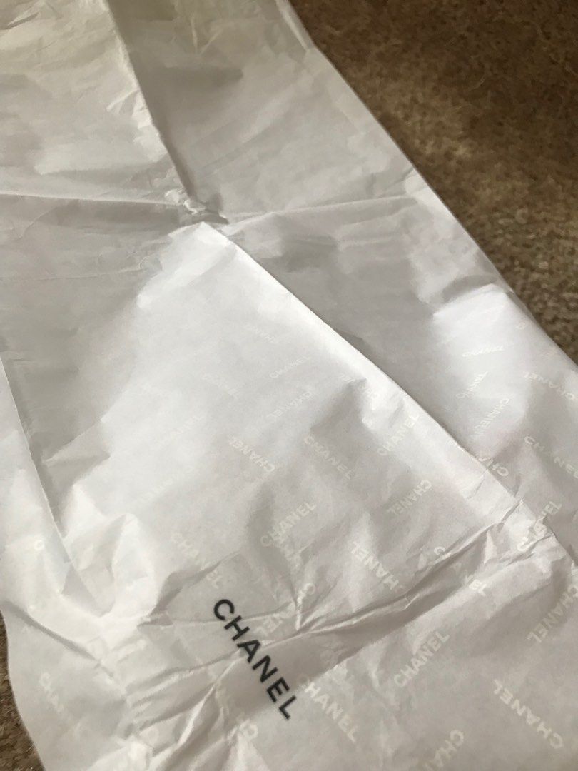 Chanel tissue paper bag tas buat dlman box dpt stiker new authentic ...