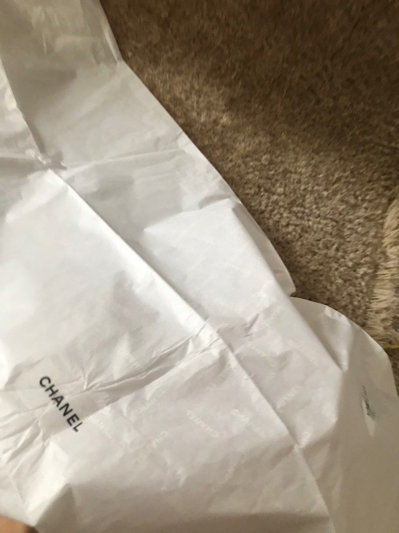 Chanel tissue paper bag tas buat dlman box dpt stiker new authentic ...