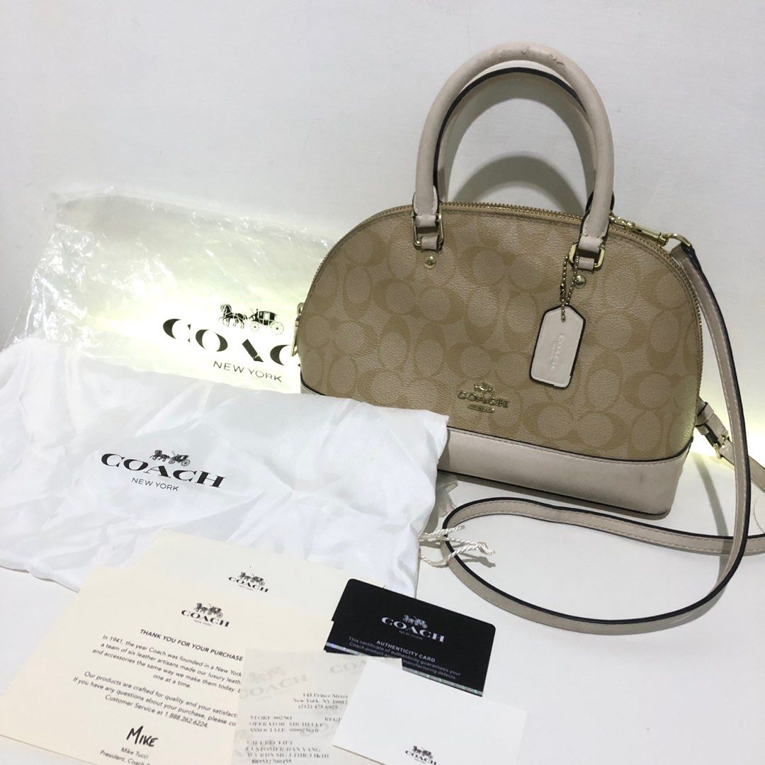 Coach Mini Sierra Signature White, Barang Mewah, Tas & Dompet di Carousell