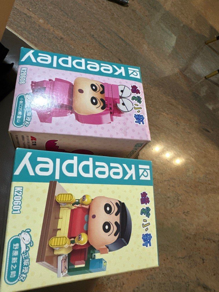 crayon shin Chan lego, Hobbies & Toys, Toys & Games on Carousell