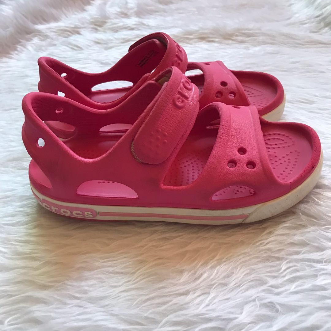 Crocs c11 on Carousell