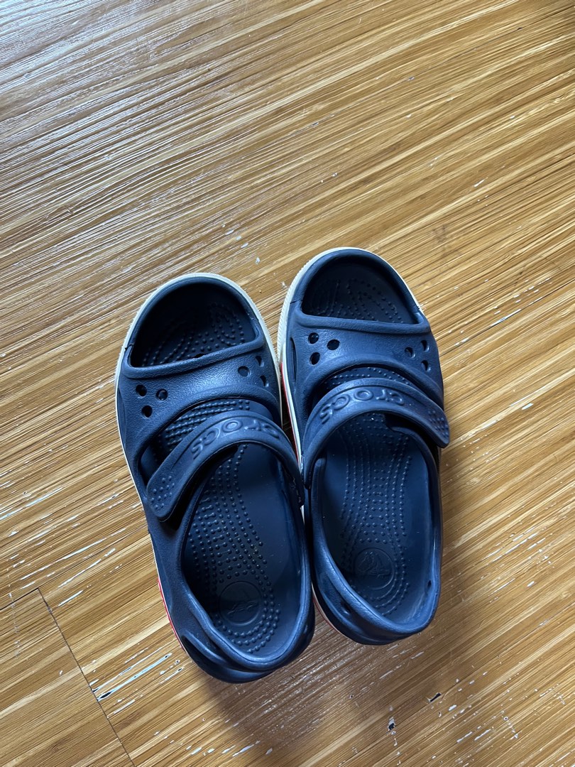 Crocs for boys size C11 on Carousell