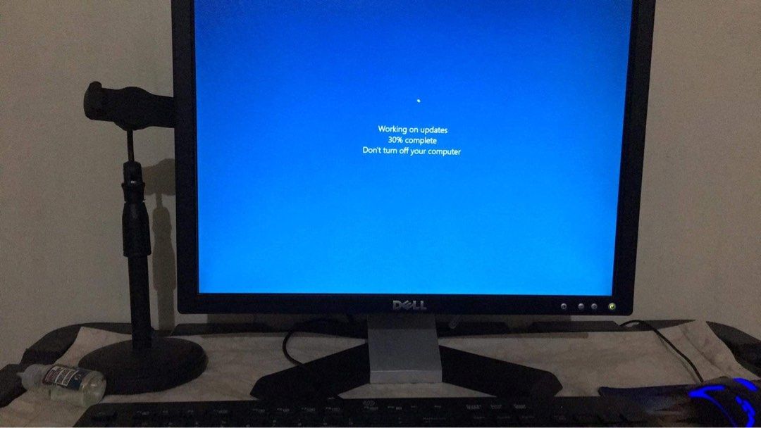 Dell monitor, Lenovo CPU icore 3, Computers & Tech, Desktops on Carousell