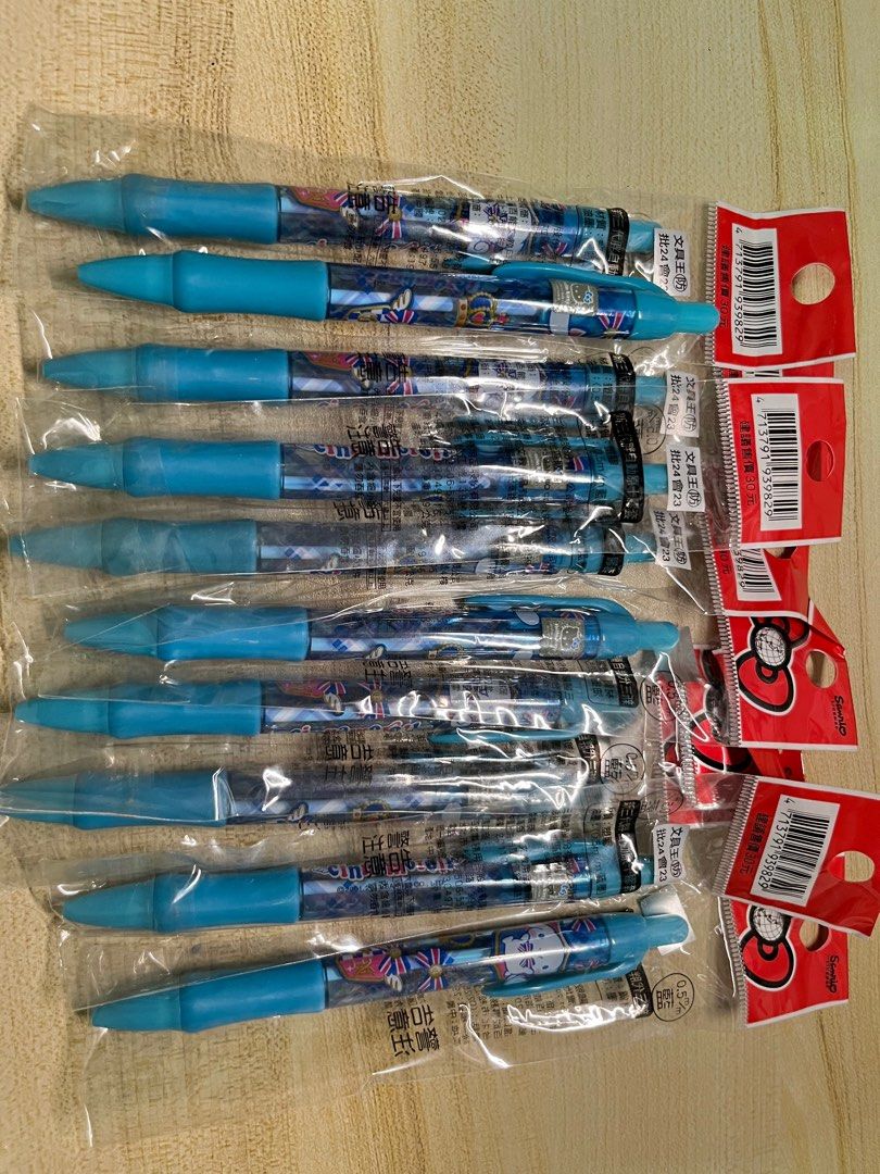 Exclusive Cinnamon roll ballpoint pen from Hong Kong, Hobbies & Toys ...