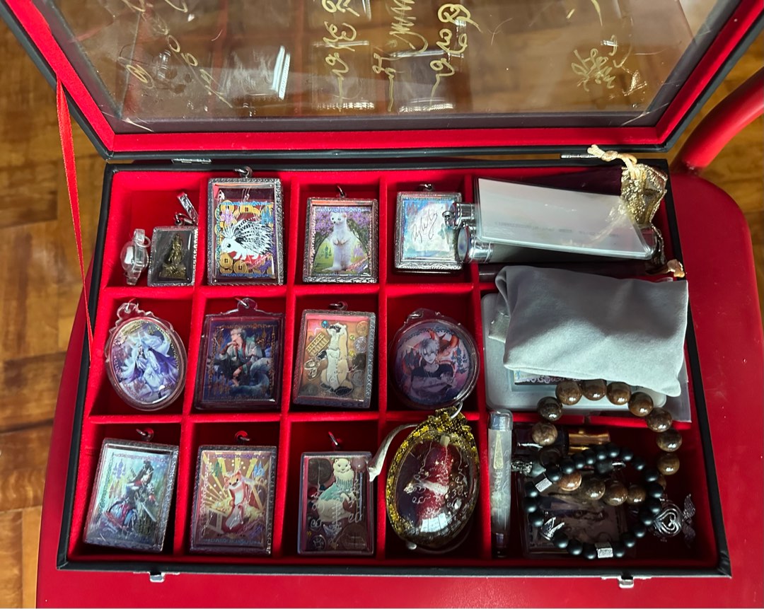 FREE AMULETS, Hobbies & Toys, Memorabilia & Collectibles, Religious ...