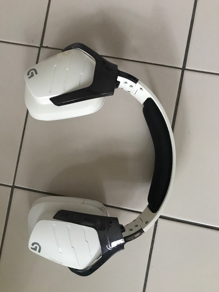 G933 Artemis Spectrum Snow Edition (mic not working), Audio, Headphones ...