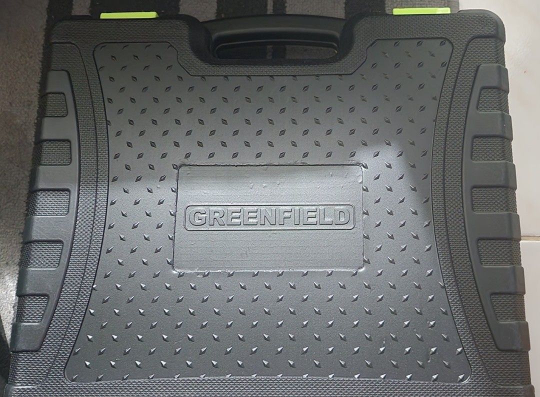 Greenfield 25pcs. Ratchet/Socket Set, Car Parts & Accessories, Other ...