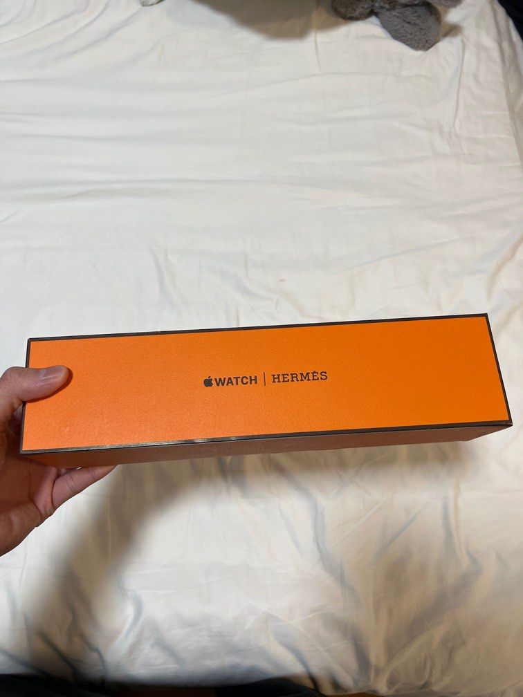 Hermes Apple Watch Series 4 Box, Luxury, Accessories on Carousell