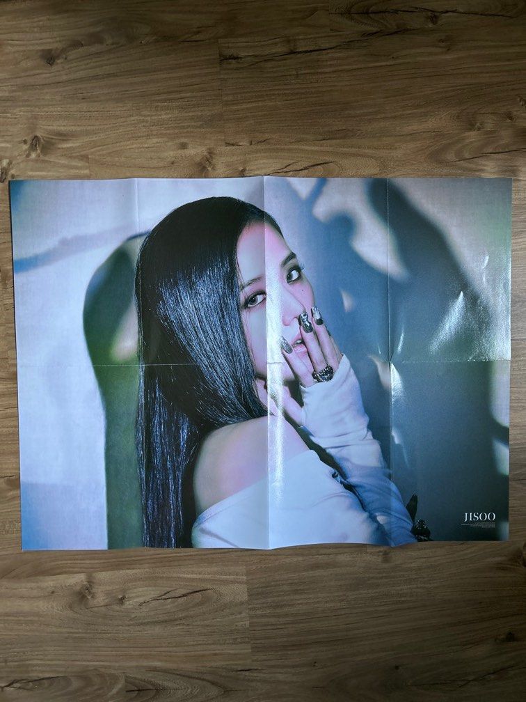 Jisoo solo album double-sided poster, Hobbies & Toys, Memorabilia ...