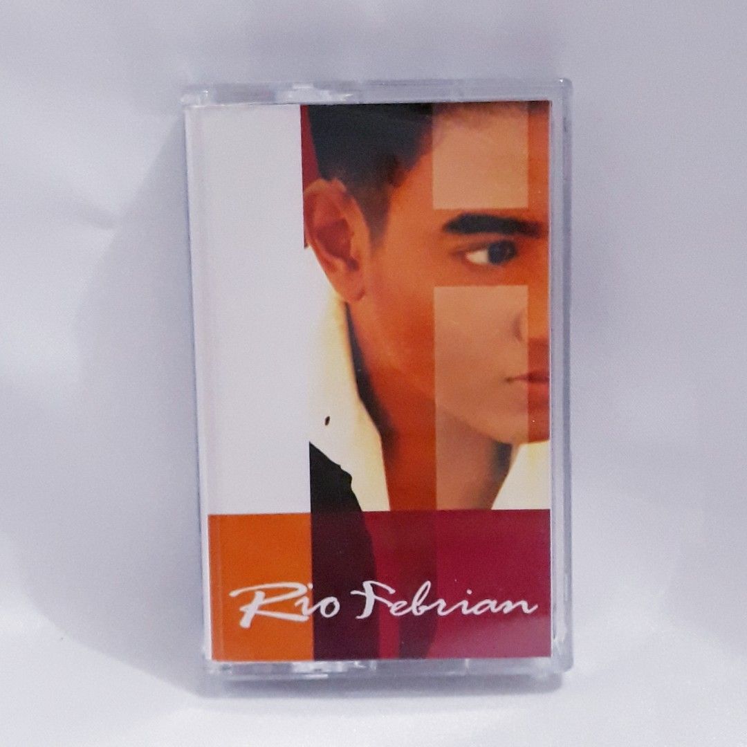 Kaset Pita Tape Rio Febrian, Musik & Media, CD, DVD & Lainnya di Carousell