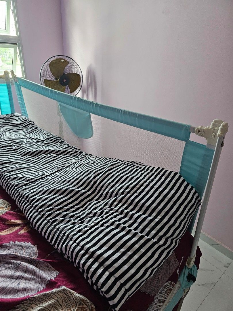 King size bed guard, Babies & Kids, Baby Nursery & Kids Furniture, Bed ...