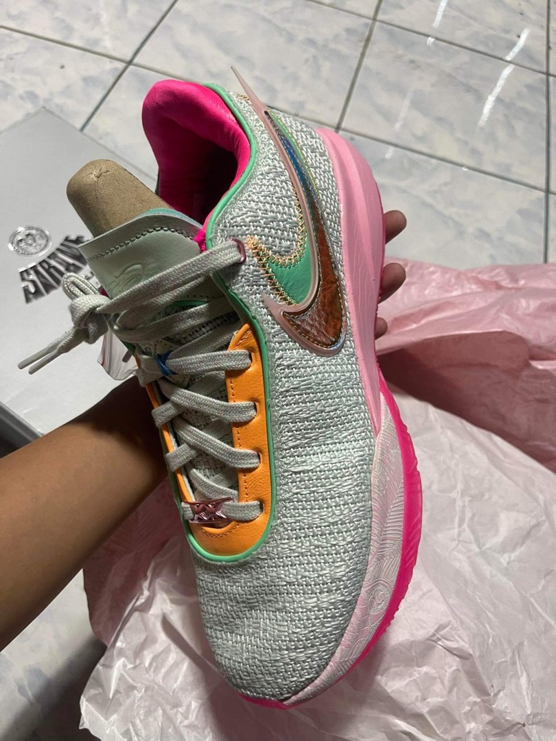 Lebron 20 Time Machine, Men's Fashion, Footwear, Sneakers on Carousell