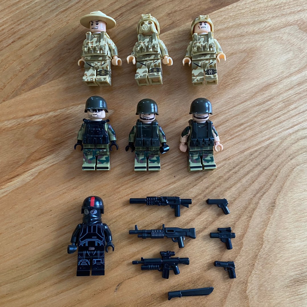 Lego, soldier set on Carousell
