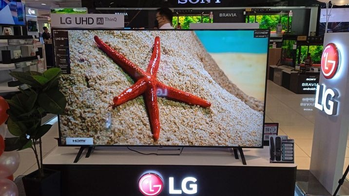 LG 4K UHD SMART TV UR7550, TV & Home Appliances, TV & Entertainment, TV ...