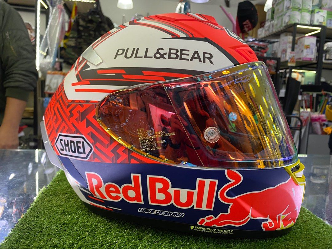 LOGO SHOEI RED BULL DENTED SIZE M FULL FACE, Motorbikes on Carousell