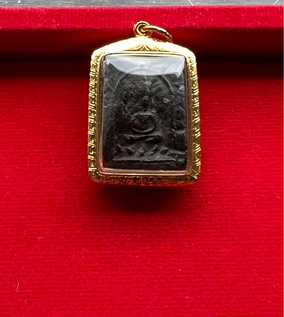 Lp Boon Phra Somdej Rasami (老赌神）, Hobbies & Toys, Memorabilia ...