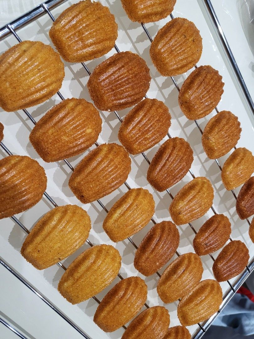 Madeleine, Food & Drinks, Homemade Bakes on Carousell