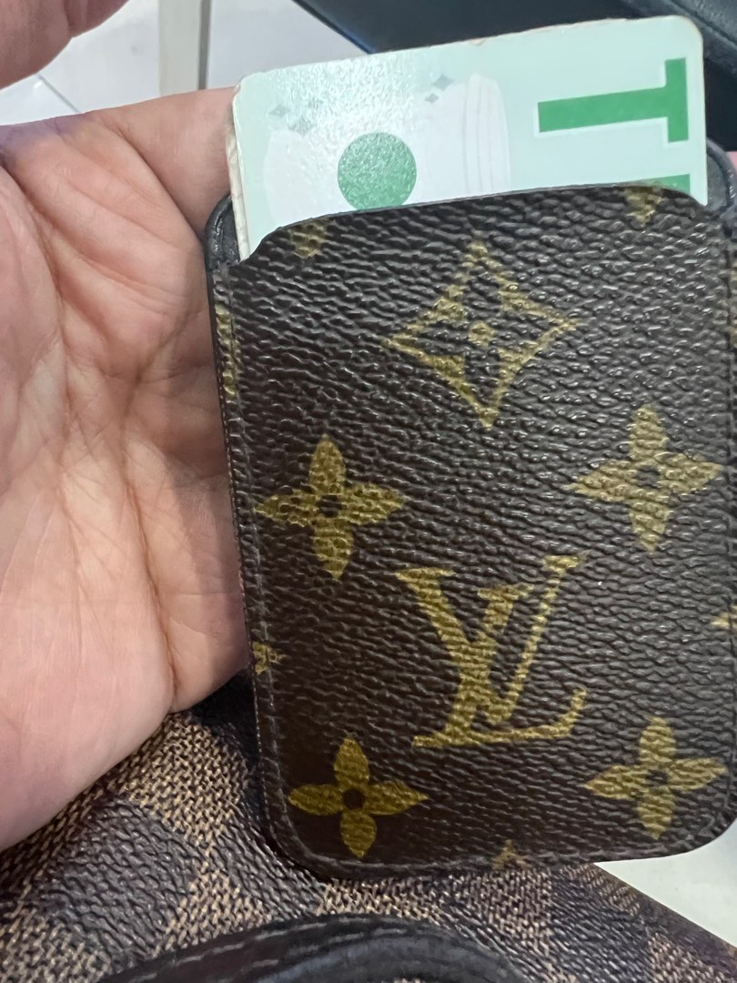 MAGNETIc CARD CASE LV REpurposed MONOGRAM on Carousell