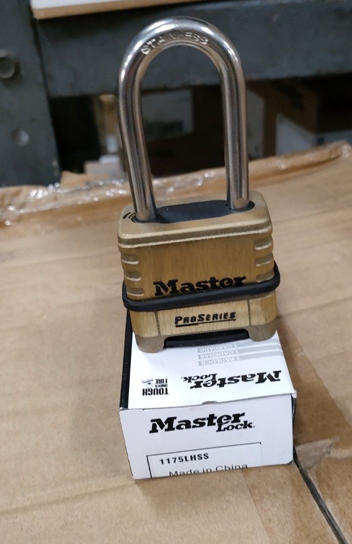 Master lock Pro Series Combination Padlock with Resettable Four Digits ...