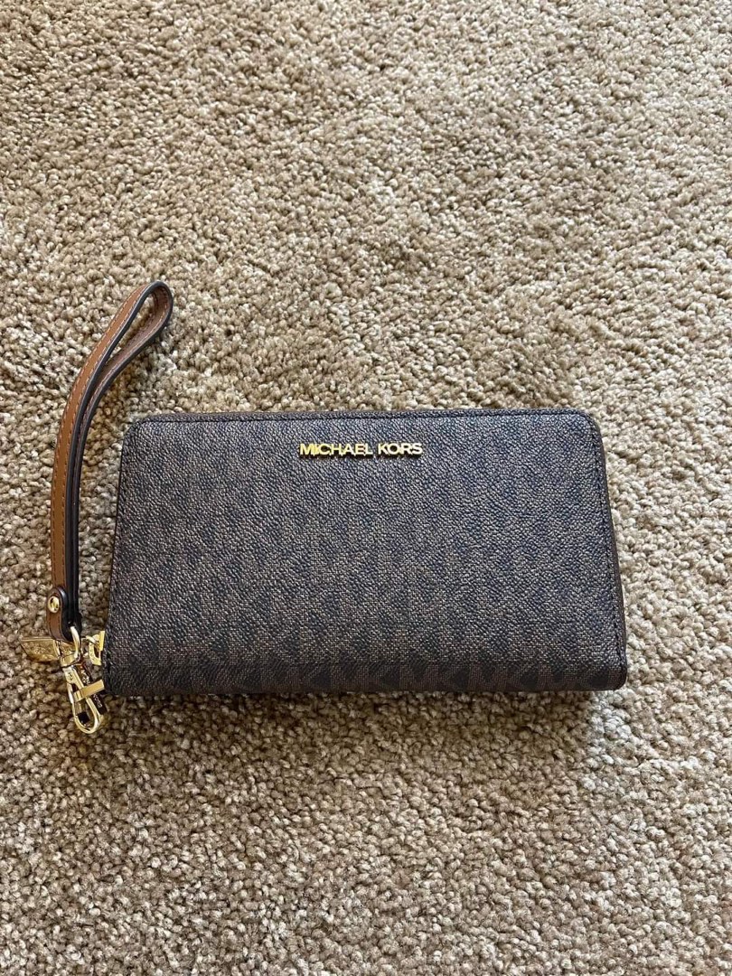 Mk original long wallet on Carousell