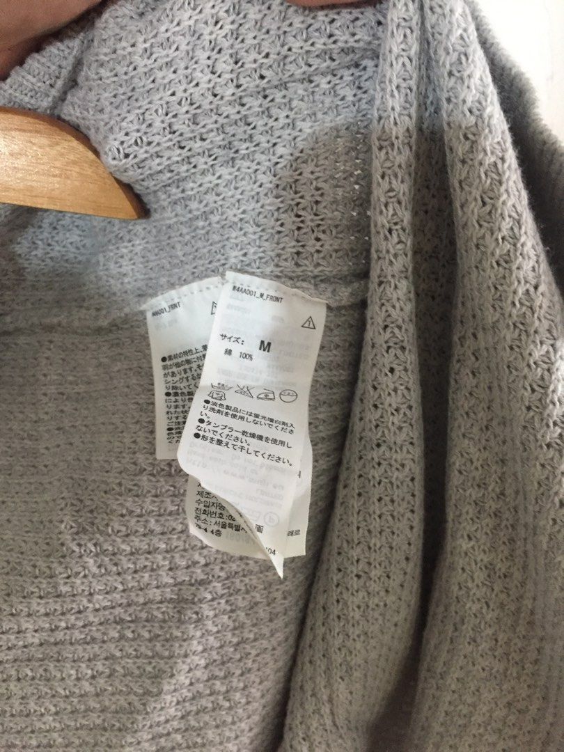 MUJI Knitted Chaleco on Carousell
