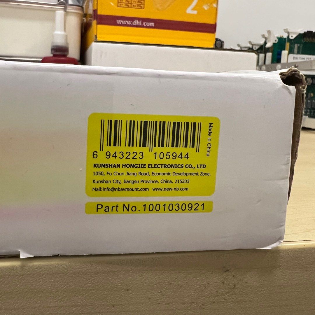 NB North Bayou P6 Full Motion Cantilever Mount, TV & Home Appliances ...