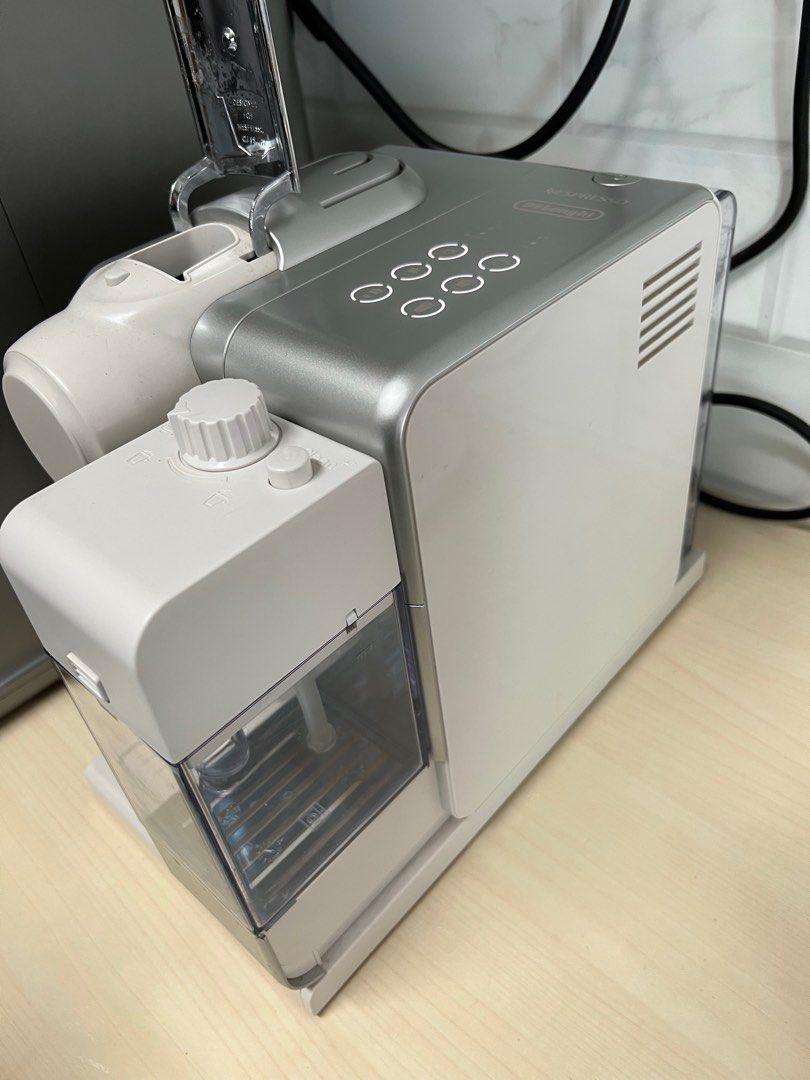 Nespresso Lattissima touch coffee machine, TV & Home Appliances ...