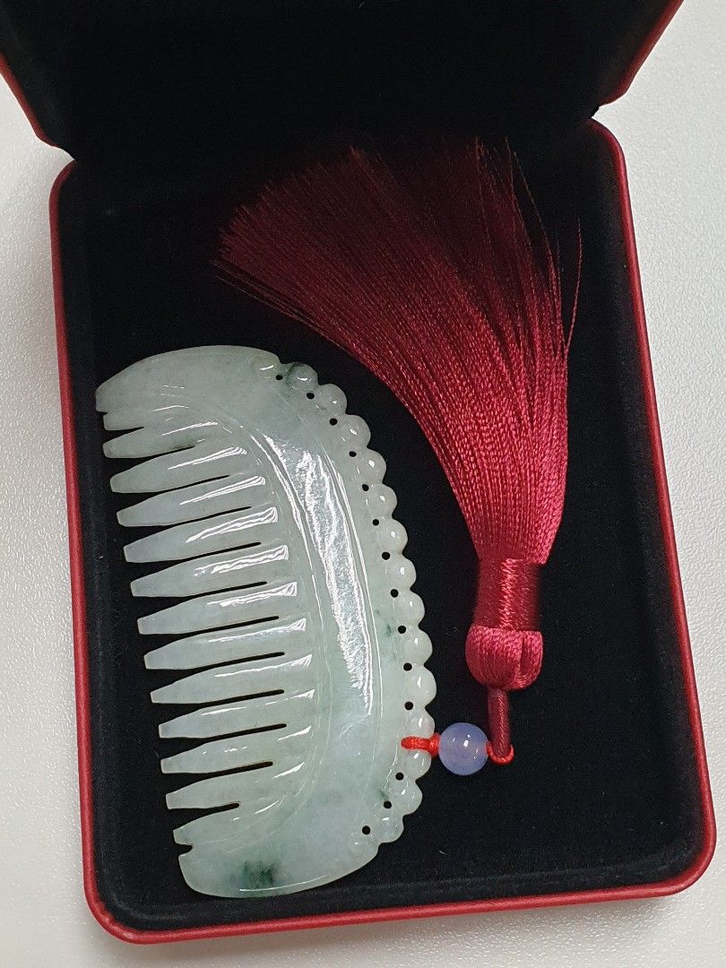 New Myanmar Type A Jadeite Comb in Light Green with Dark Green Specks ...