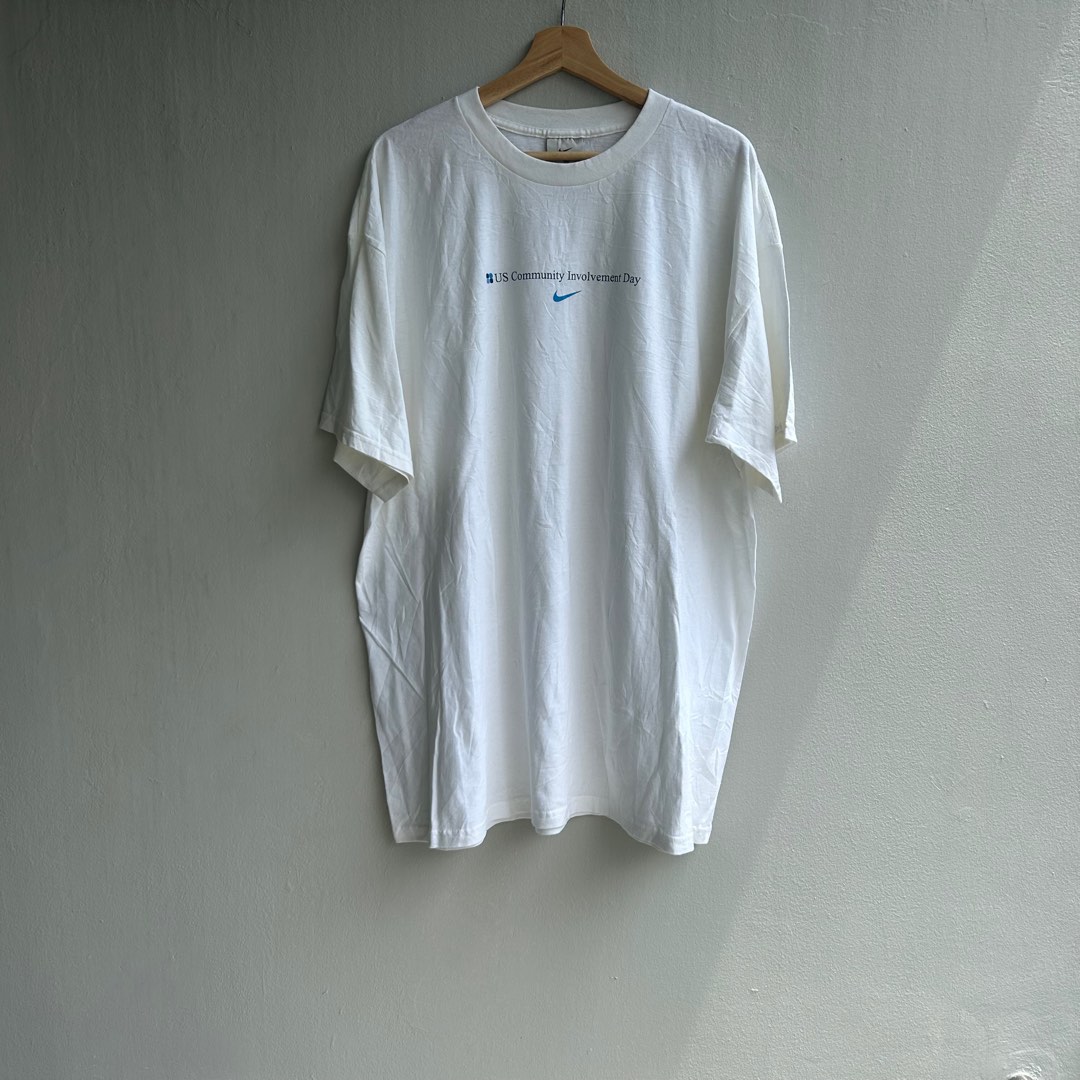 Nike US community involvement day vintage, Men's Fashion, Tops & Sets ...