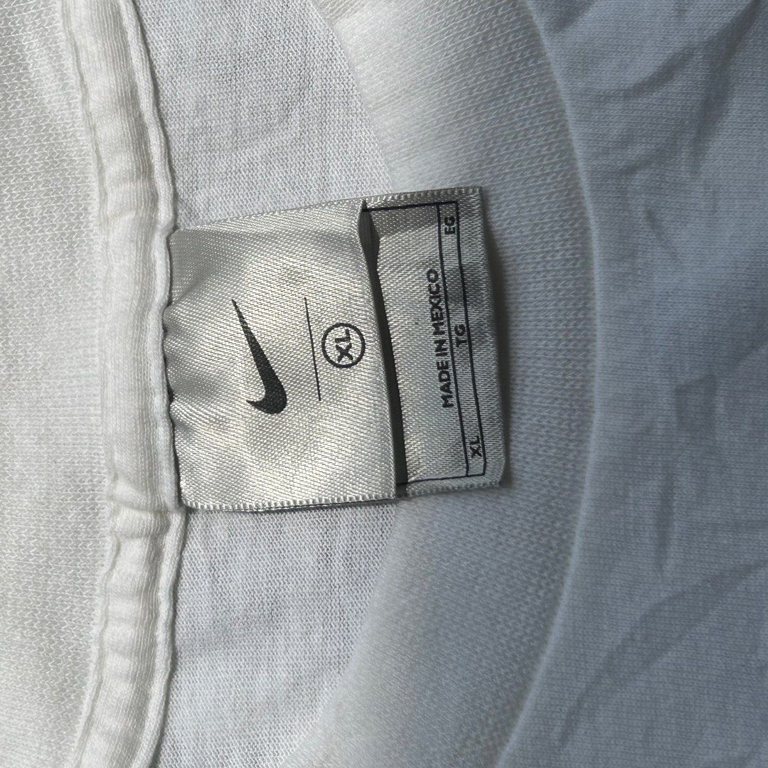 Nike US community involvement day vintage, Men's Fashion, Tops & Sets ...