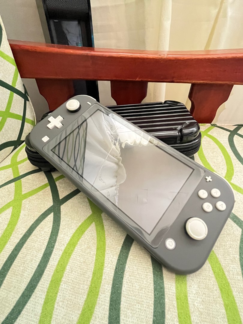 Nintendo Switch Lite Gray, Mobile Phones & Gadgets, Other Gadgets on ...
