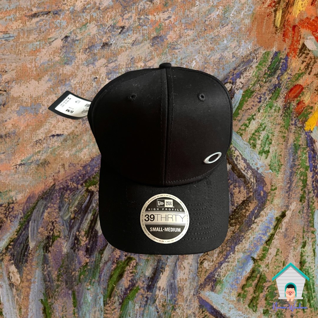 Oakley Cap on Carousell