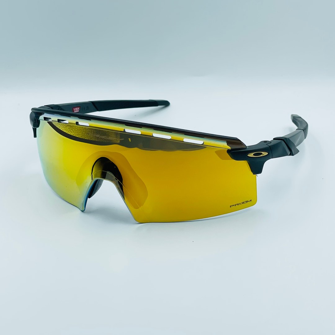 Oakley Encoder Strike Vented Matte Carbon w/ Prizm 24k, Men's Fashion ...