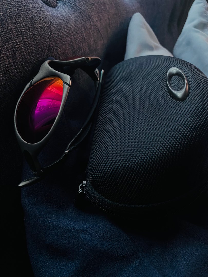 Oakley Romeo Jordan on Carousell