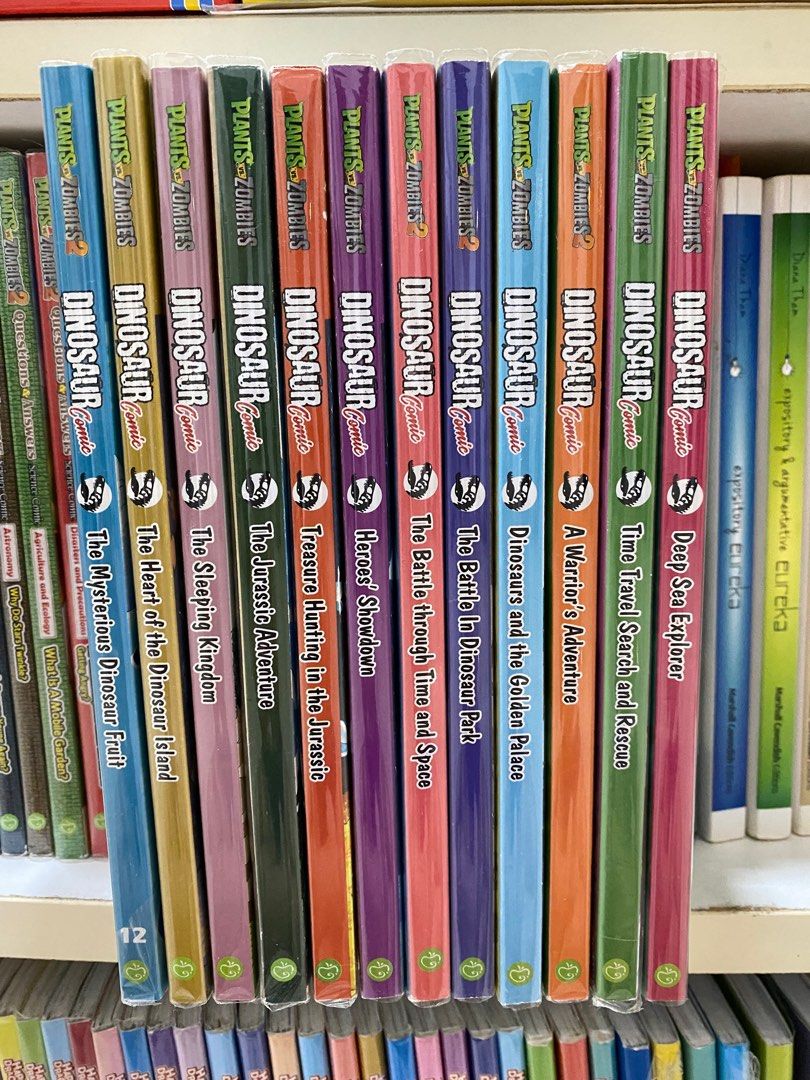 Plants vs zombies science comic dinosaur robots, Hobbies & Toys, Books ...