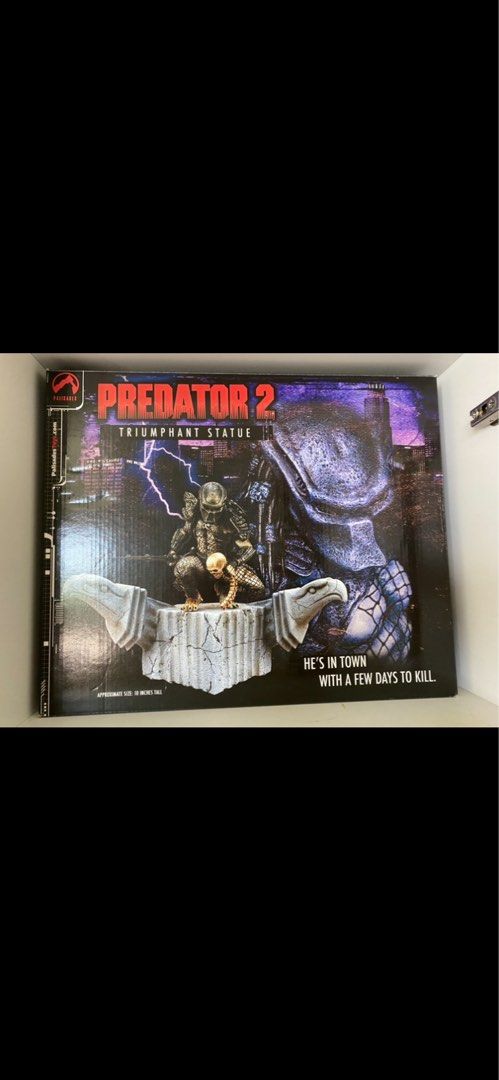 Predator 2 model/Statue, Hobbies & Toys, Memorabilia & Collectibles ...