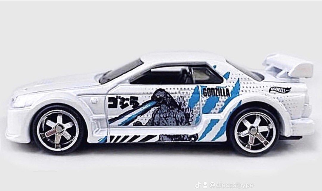ON-HAND: Hot Wheels Skyline Godzilla - 3PCS left!, Hobbies & Toys, Toys ...
