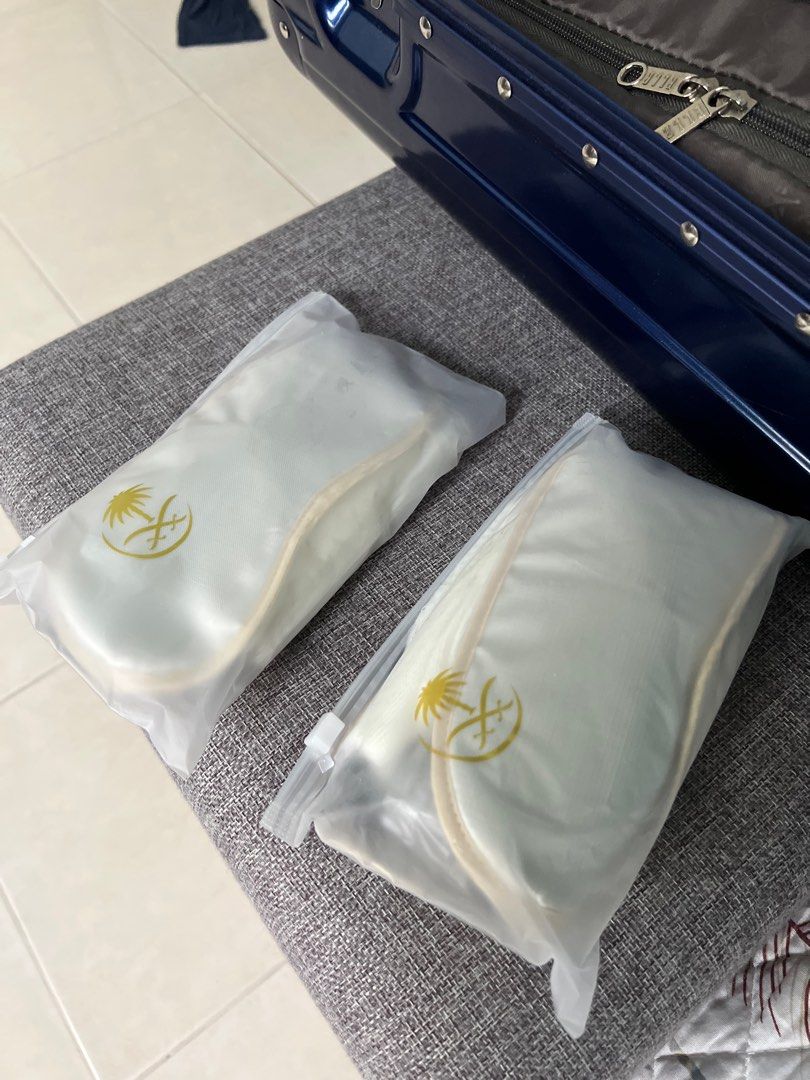 Saudia amenity kit travel set, Hobbies & Toys, Travel, Travel ...