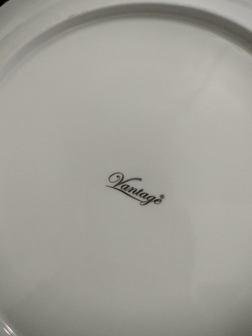 set pinggan vantage, Furniture & Home Living, Kitchenware & Tableware ...