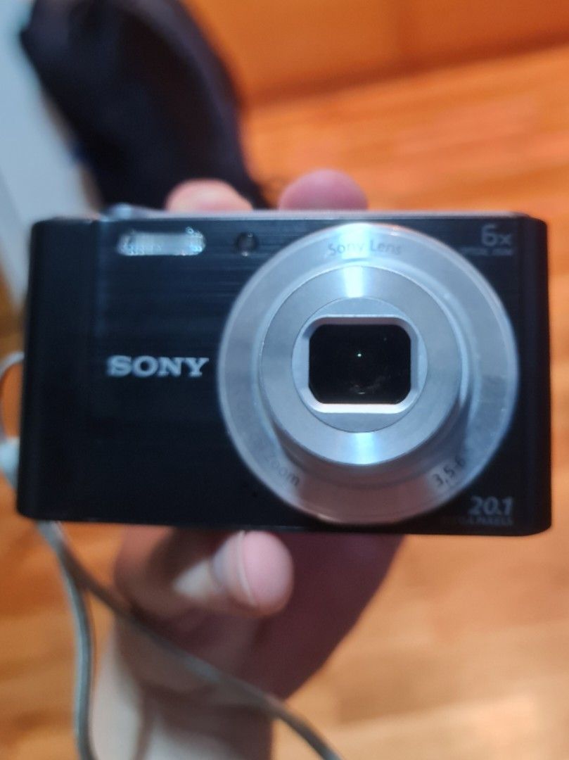 Sony Cybershot dsc w810, Photography, Cameras on Carousell