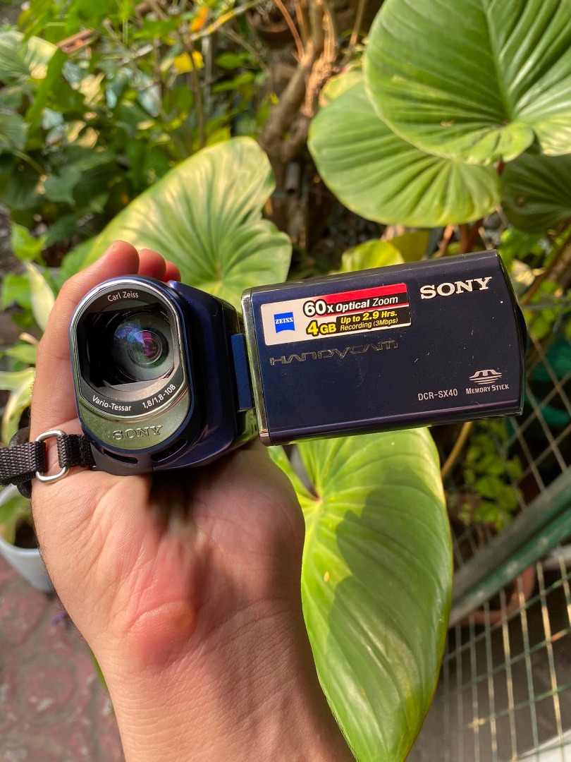 SONY DCR-SX40E CAMCORDER/HANDYCAM, Photography, Cameras on Carousell
