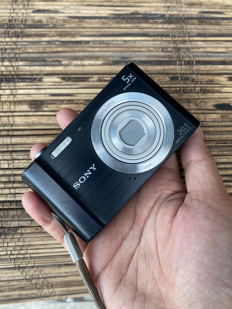 Sony dsc w800 20mp digicam, Photography, Cameras on Carousell