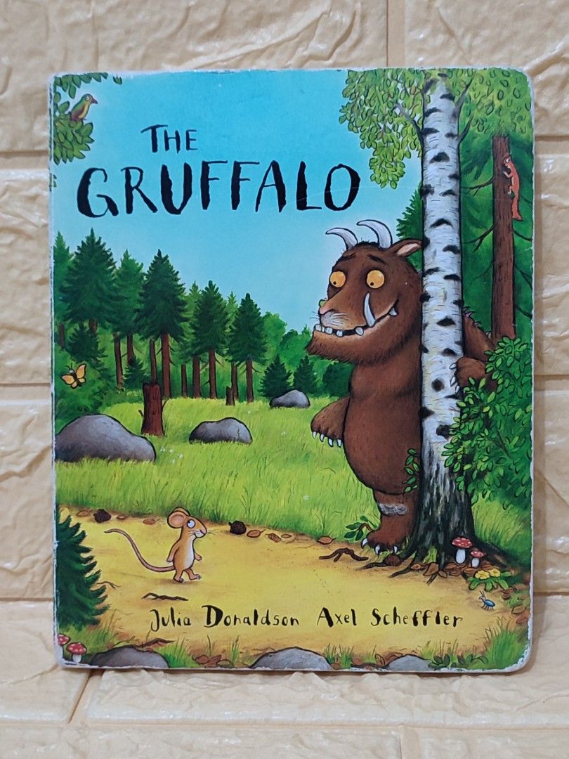 The Gruffalo Julia Donaldson Classic Children's book, Hobbies & Toys ...