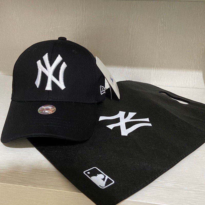 Topi New Era Yankees NY New York Hitam Black Original MLB on Carousell
