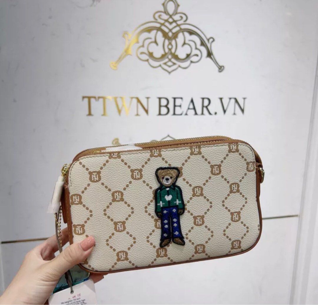 TTWN Bear Bag - Thailand ttwn Bangkok, Women's Fashion, Bags & Wallets ...