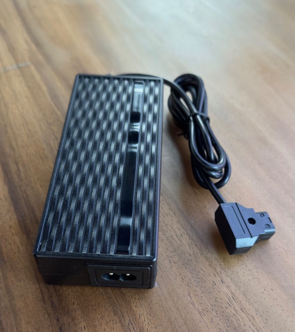 V Mount Battery Charger Portable 16.8V D-tap AC Power Supply Adapter ...