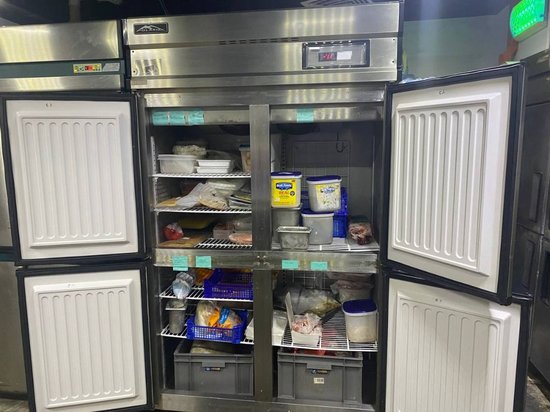 Polariz 4 door standing chiller, TV & Home Appliances, Kitchen ...