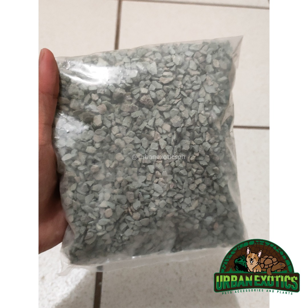 500g Green Geolite Stones, Furniture & Home Living, Gardening ...