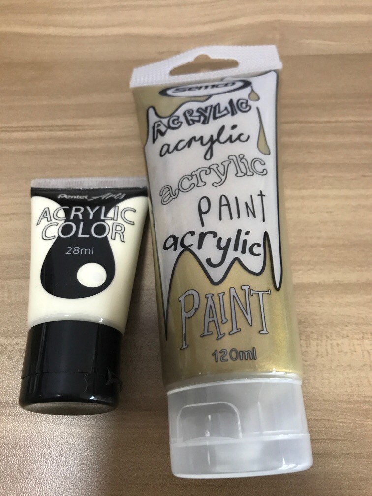 Acrylic paint - ivory white and metallic gold, Hobbies & Toys ...